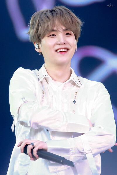 SUGA - 堆糖，美图壁纸兴趣社区