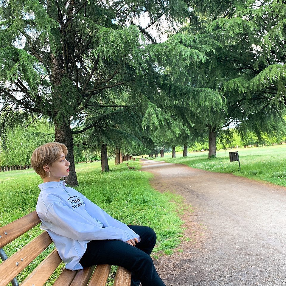 ONEUS 吕焕雄/HWAN WOONG cr.official_one… - 高清图片，堆糖，美图壁纸兴趣社区