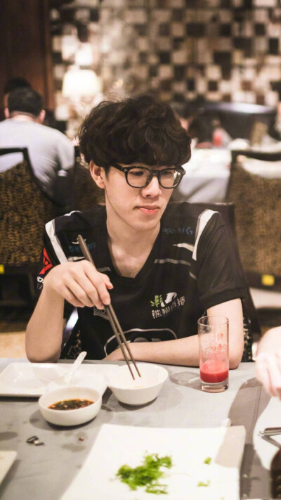 The shy - 高清图片，堆糖，美图壁纸兴趣社区