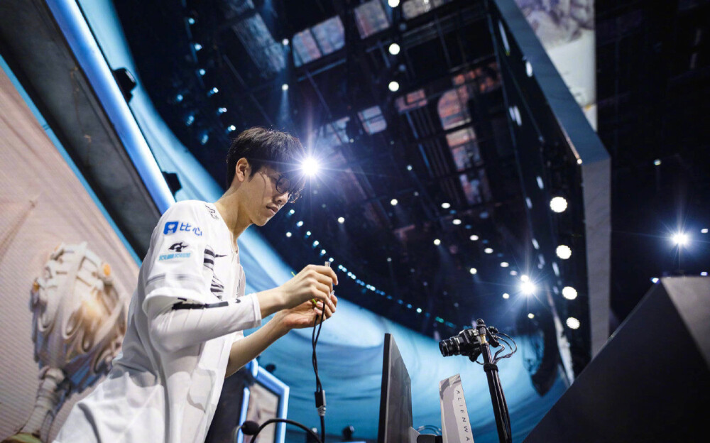 shy - 堆糖，美图壁纸兴趣社区