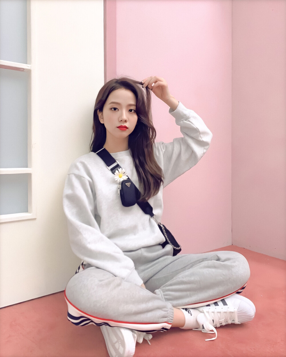 Jisoo cr：·YellowPeach - 高清图片，堆糖，美图壁纸兴趣社区