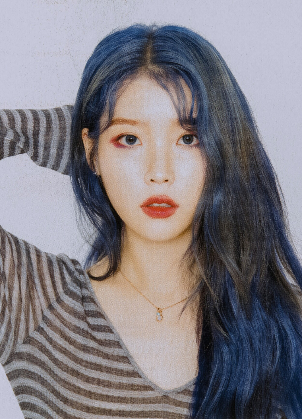 李知恩 iu cr.吞吐虚实犯 - 高清图片，堆糖，美图壁纸兴趣社区