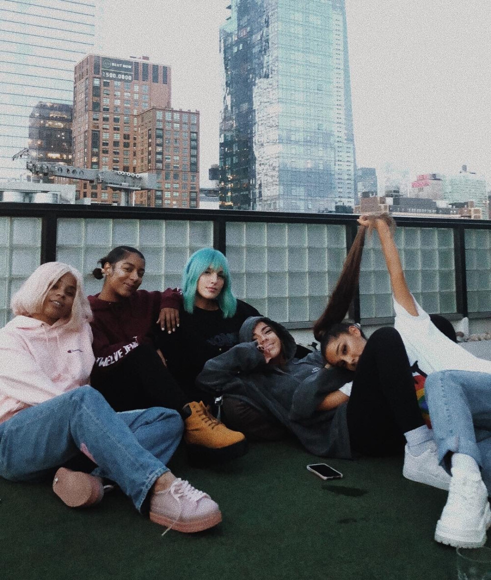 ariana - 高清图片，堆糖，美图壁纸兴趣社区