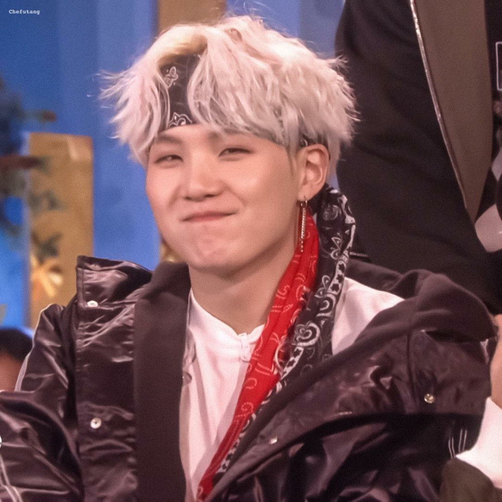 SUGA - 高清图片，堆糖，美图壁纸兴趣社区