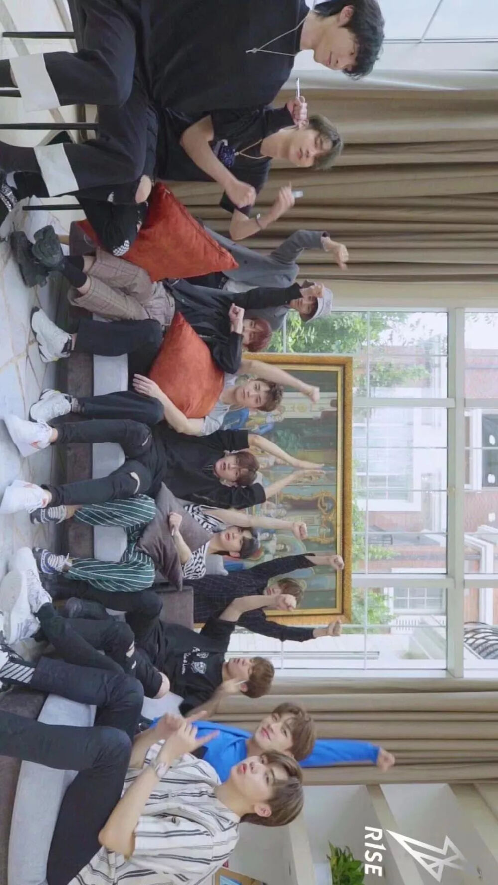 R1SE壁纸 - 高清图片，堆糖，美图壁纸兴趣社区