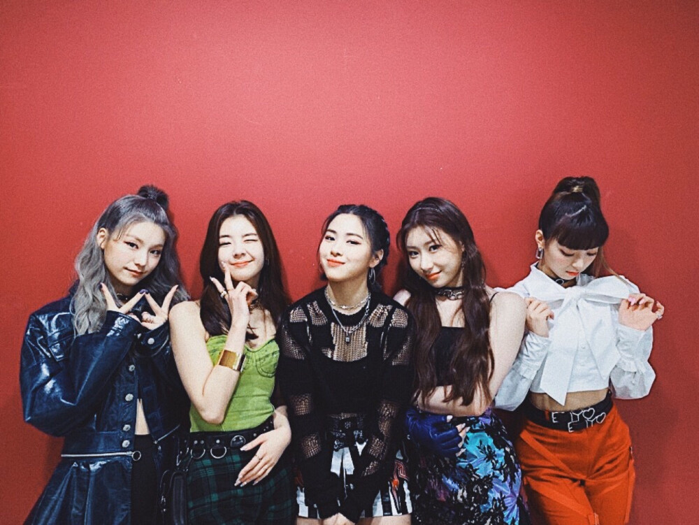 ITZY - 高清图片，堆糖，美图壁纸兴趣社区