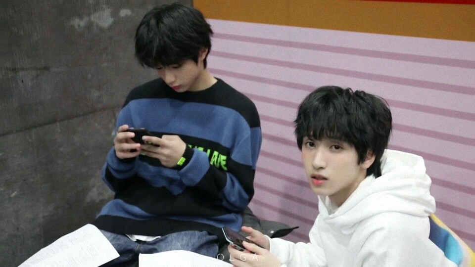 严浩翔 刘耀文 - 高清图片，堆糖，美图壁纸兴趣社区