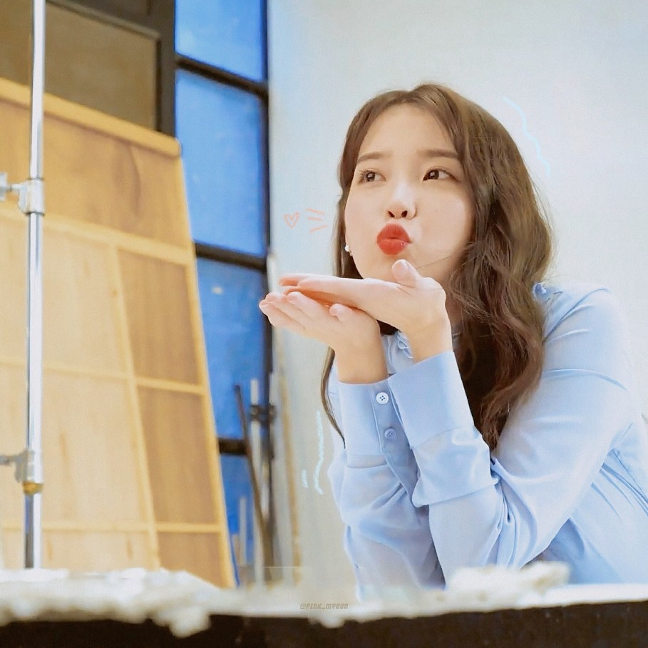 IU 图片摘自weibo:@Pink_MyEun - 高清图片，堆糖，美图壁纸兴趣社区