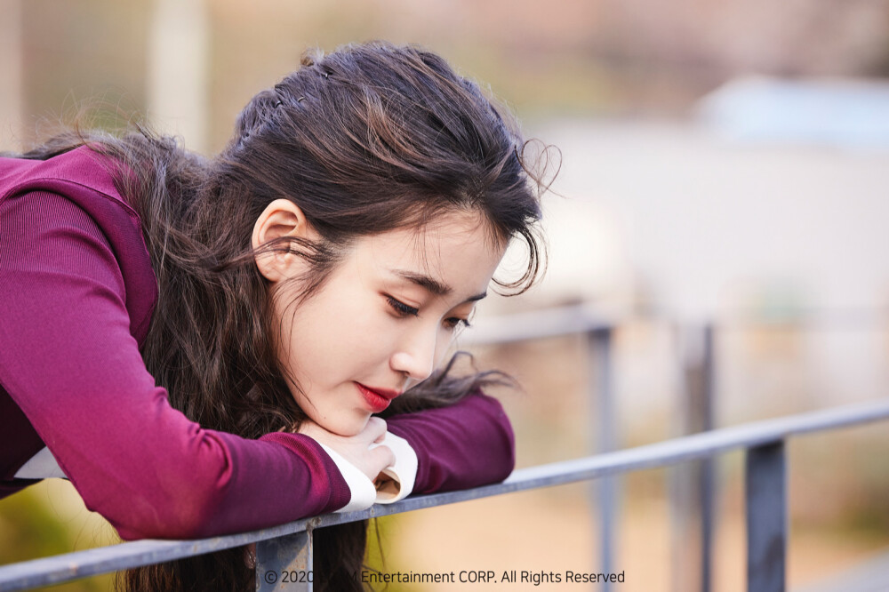 #IU #EIGHT - 高清图片，堆糖，美图壁纸兴趣社区