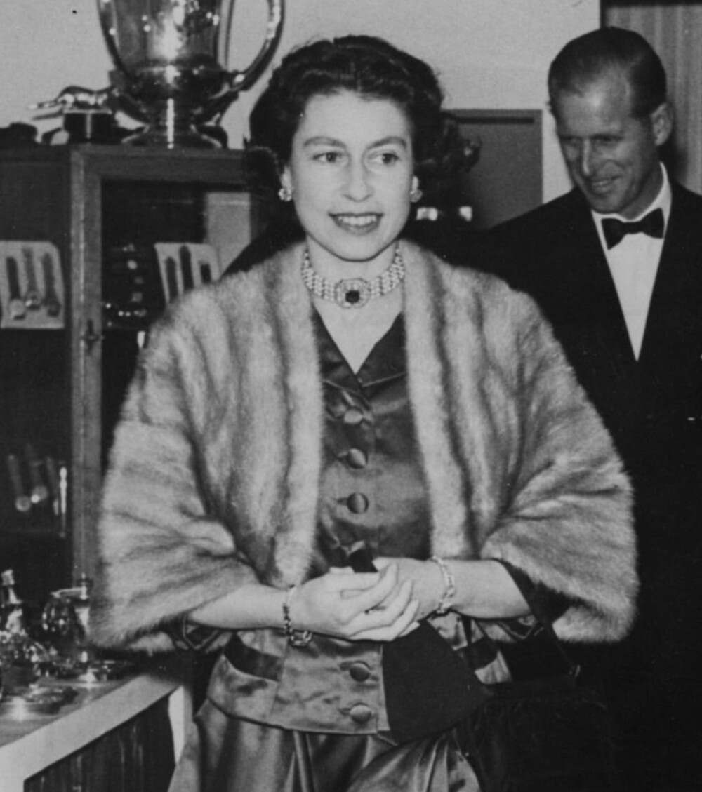 Queen Elizabeth II - 高清图片，堆糖，美图壁纸兴趣社区